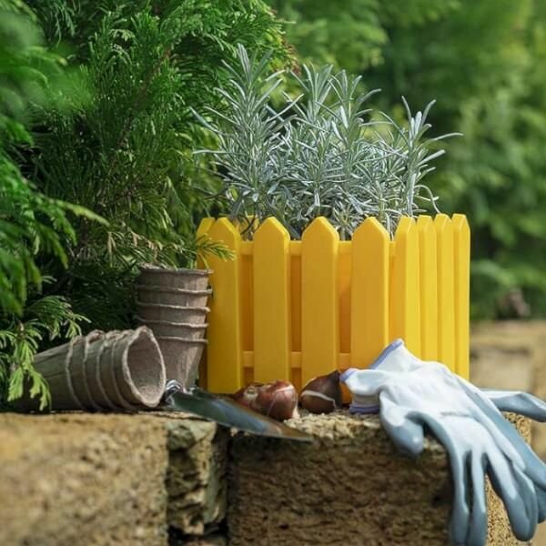 Кашпо Элластик-Пласт "Лардо", квадратное малое, с поддоном, 19,5х19,5х15,6 см, желтое