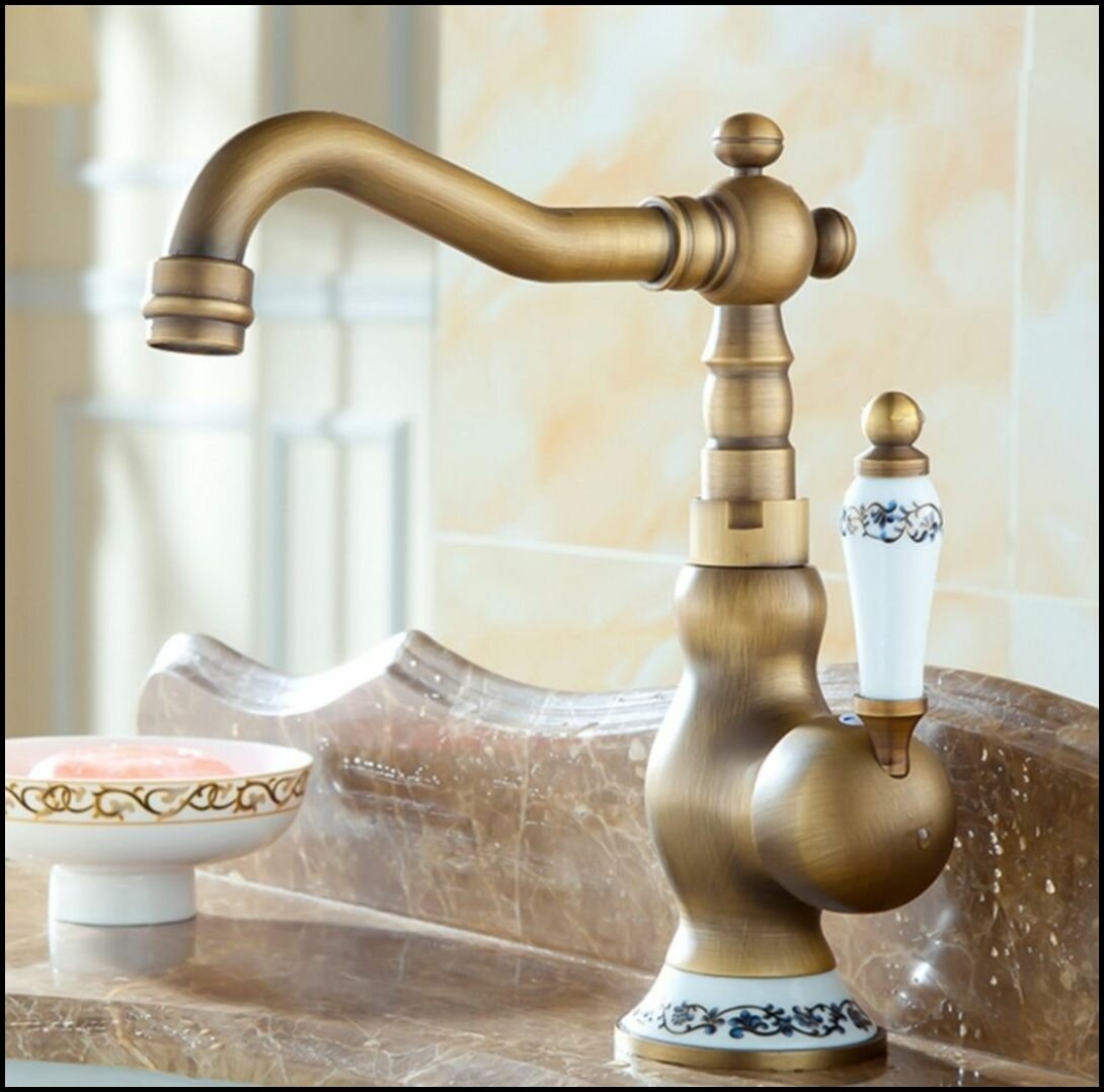 Смеситель латунный в стиле ретро с керамическим узором бронза