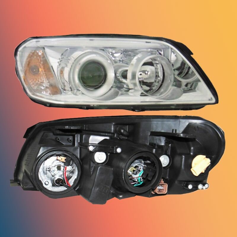 Правая фара intended для Chevrolet Captiva, которые были произведены в период с 2006 по 2011 год. Артикул данной правый фары: 235 - 1112R, дополнительный артикул - 96626973