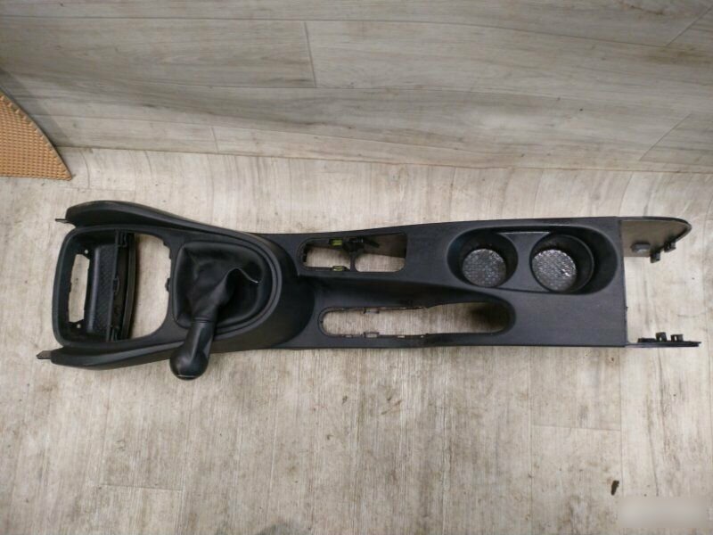 Центральный тоннель подлокотник Seat Leon 1P1 CBZ Б/У с пробегом