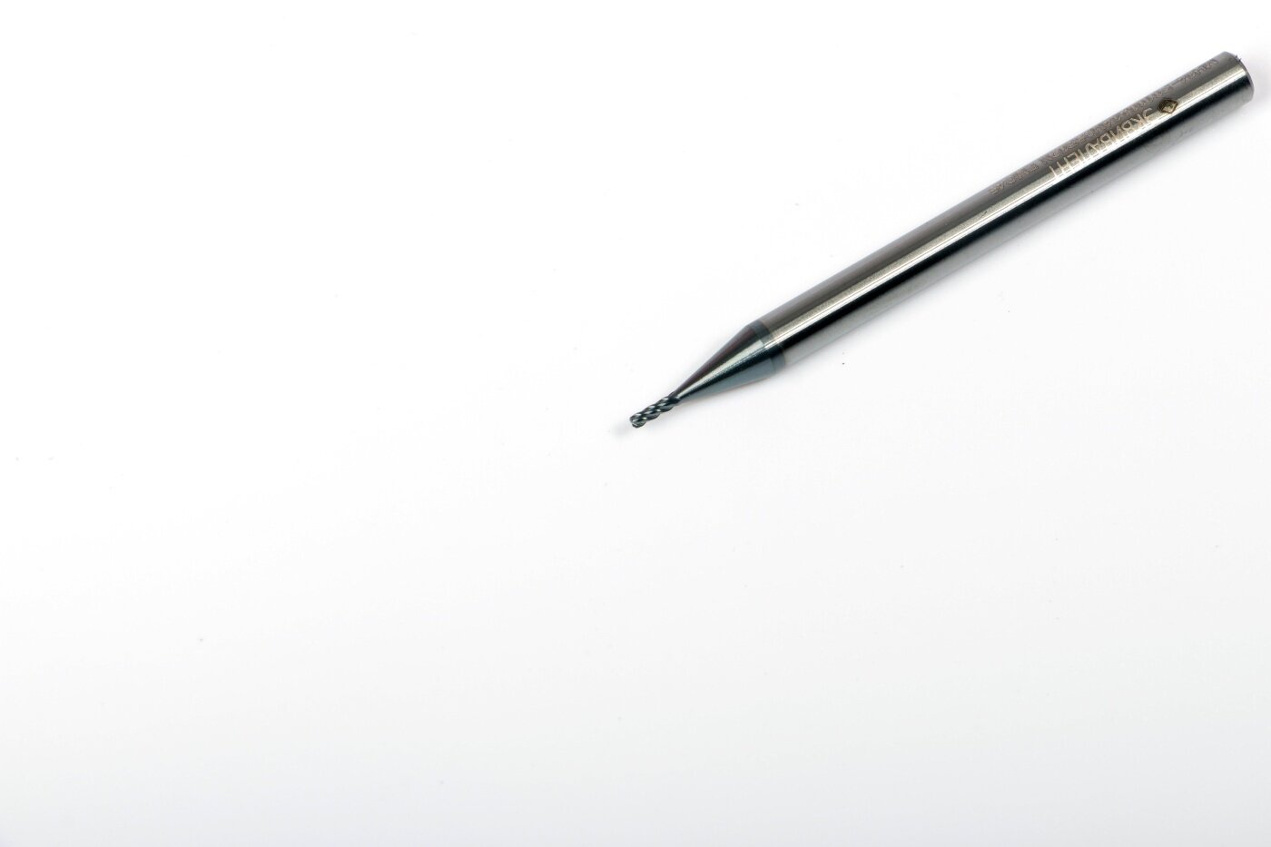 Фреза Эквивалент MH04-P0100A04M35R02N, твердосплавная, цилиндрический хвостовик