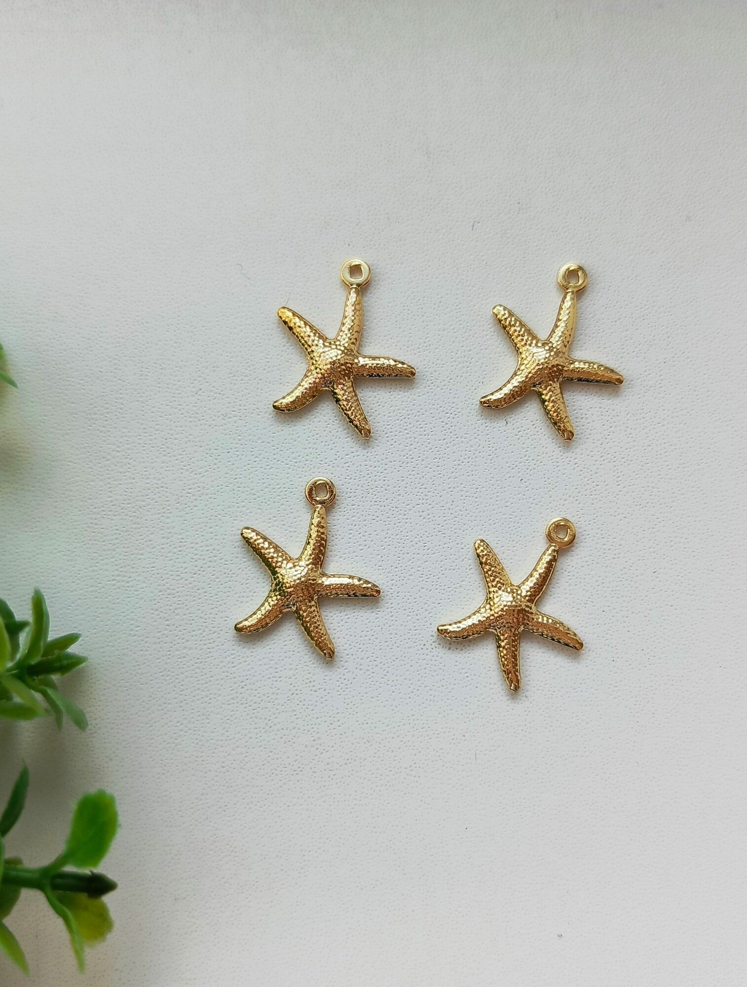 Подвеска Морская звезда (4 шт.). Латунь, позолота. Корейская фурнитура для бижутерии, украшений