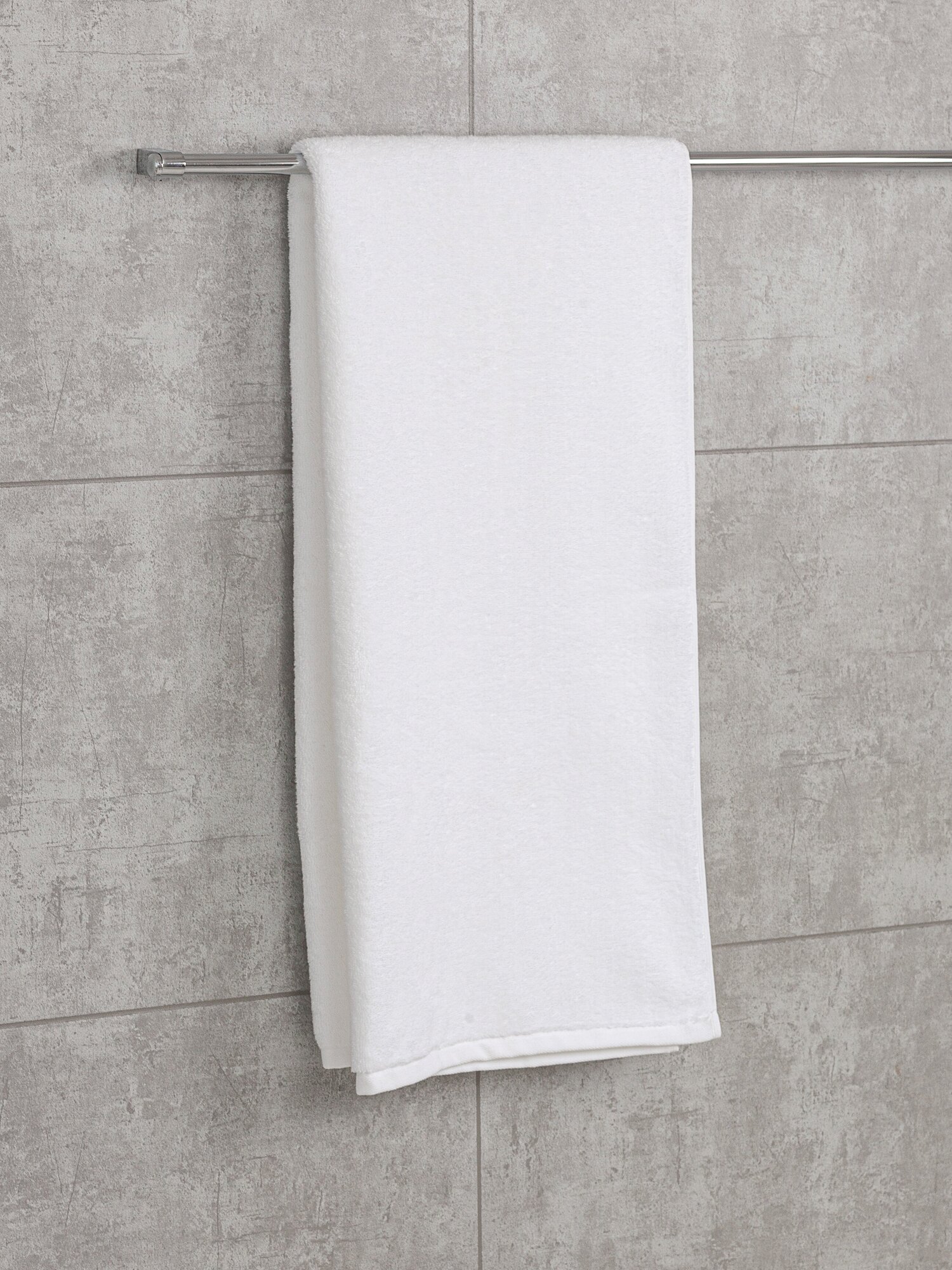 Махровое полотенце Sandal "premium" Microcotton 50*100 см, цвет - белый, пл. 550 гр.