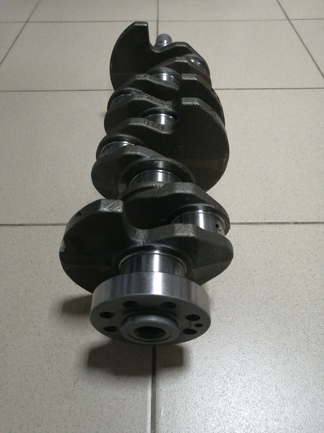 Коленвал CHERY Vortex Estina [1.6 16V 5MT седан]