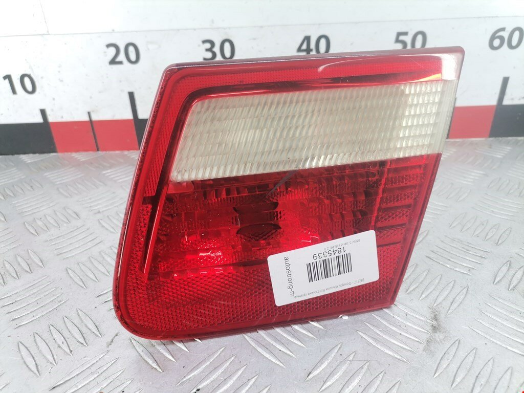Фонарь крышки багажника правый BMW 3-Series (E46) 63218368760 арт. 1845339