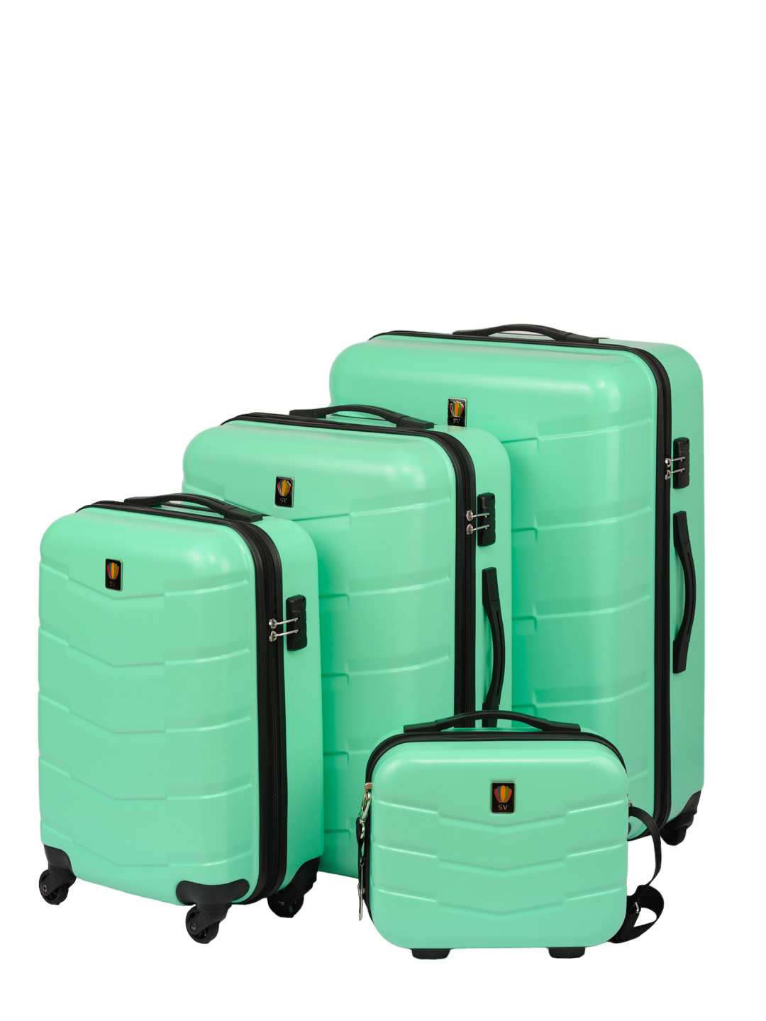 Комплект чемоданов 