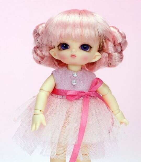 Fairyland Wig PW-123 pink for pukipuki (Парик короткий с косами розовый размер 10-12,5 см для кукол ПукиПуки Фейриленд)