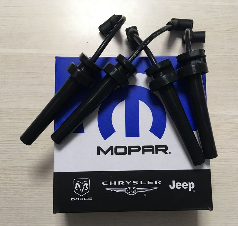 Провода в/в двс Крайслер Mopar 5102091AC