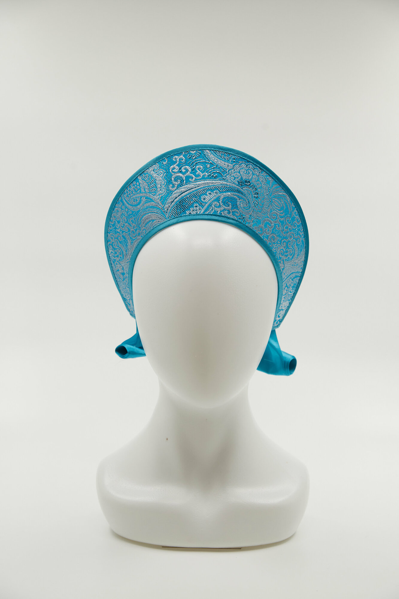 Кокошник Забава Углич "Девичий" парча, круглый, ярко-голубой