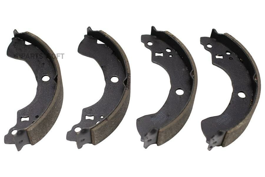 Тормозные колодки задние барабанные Low Metallic C14CR0017 CWORKS арт. C14CR0017
