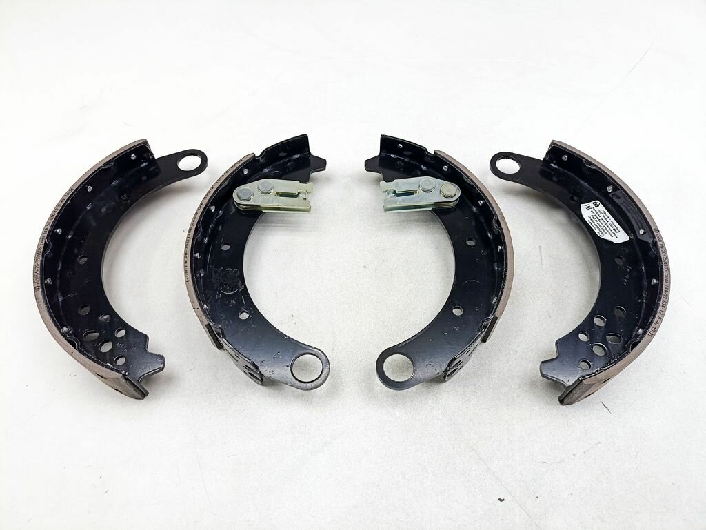 Колодка тормозная заднего тормоза для а/м УАЗ Патриот (с 09.2016) комплект 4 ШТ.