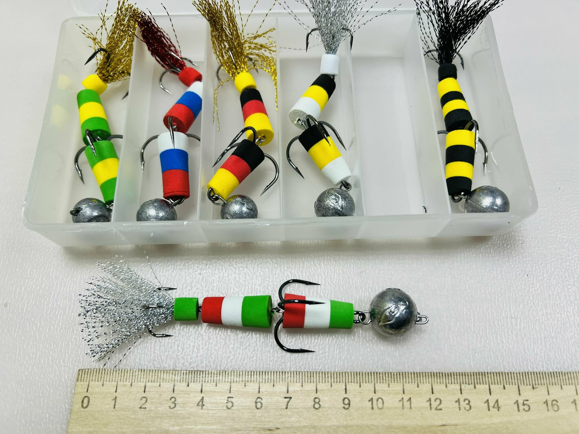 Набор оснащенных джиговых приманок мандула Lucky John