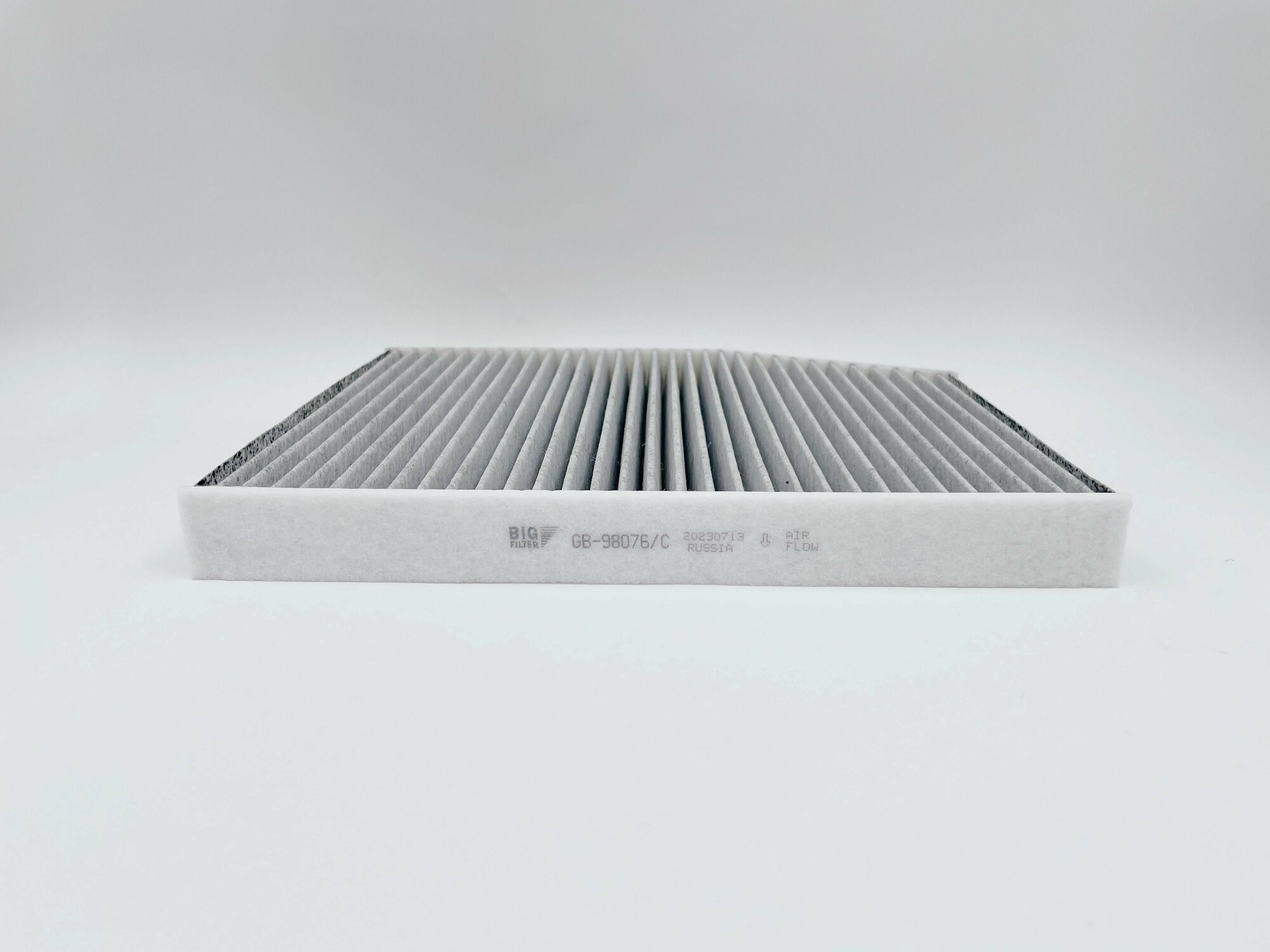 Фильтр салона BIG FILTER арт. gb98076c