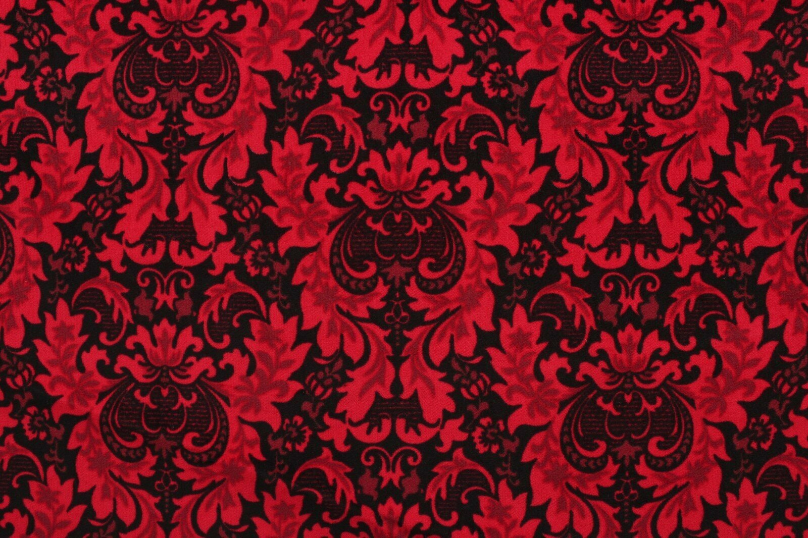 Ткань Бархат-стрейч Ferragamo красно-чёрные вензеля, ш152см, 0,5 м