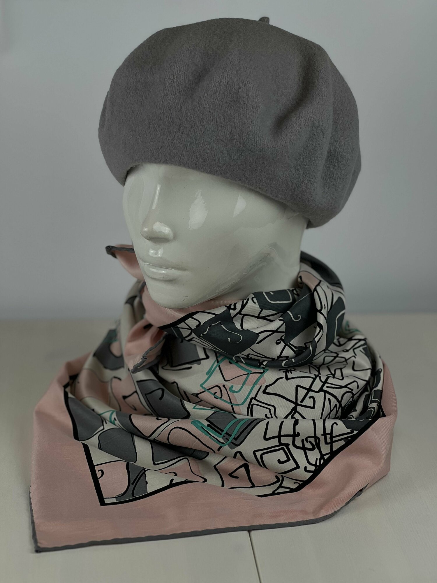 Берет для женщин