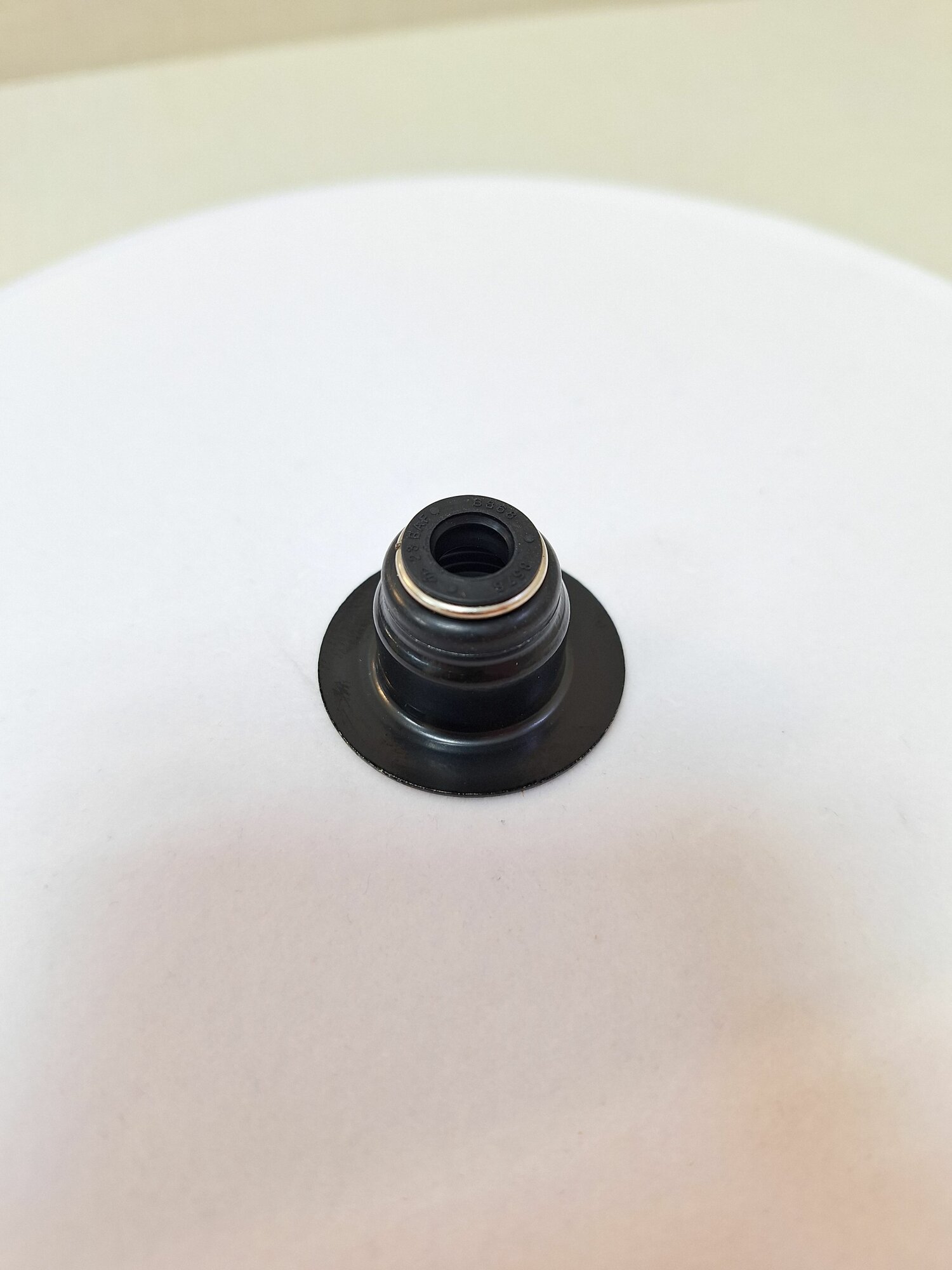 3948578 Сальник клапанов двигателя L, QSL, ISLe