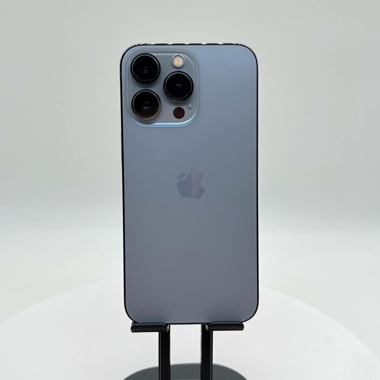 Смартфон Apple iPhone 13 Pro 512 ГБ, nano SIM + eSIM, небесно-голубой
