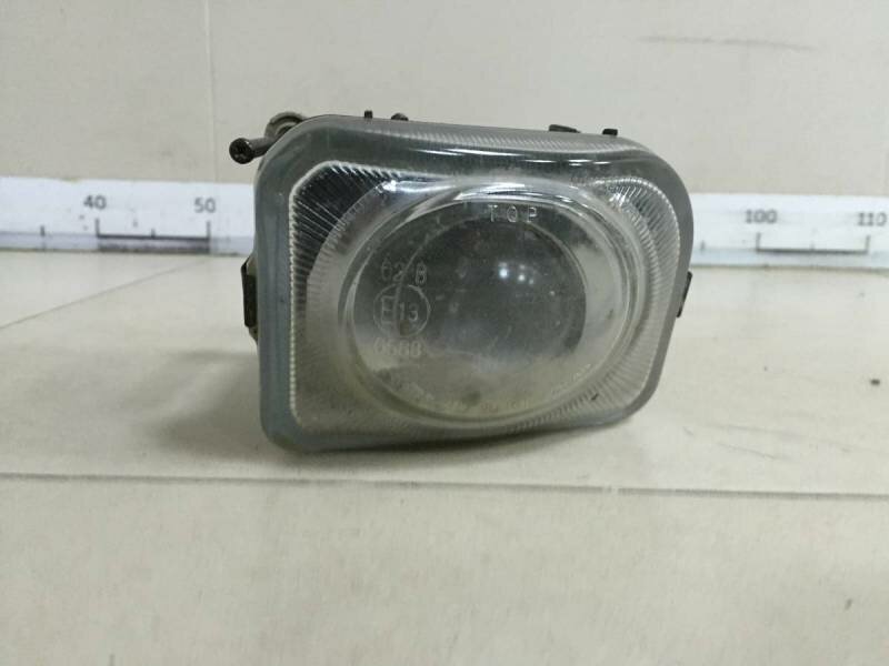 Фара противотуманная левая Subaru Legacy B12 1998-2003 кат.номер: 84501AE190