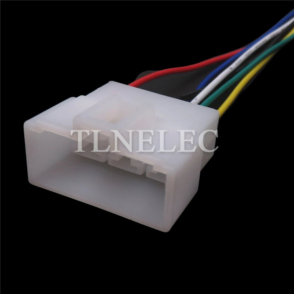 Автомобильный разъем DJ7062-6.3-11 6-контактный male wires