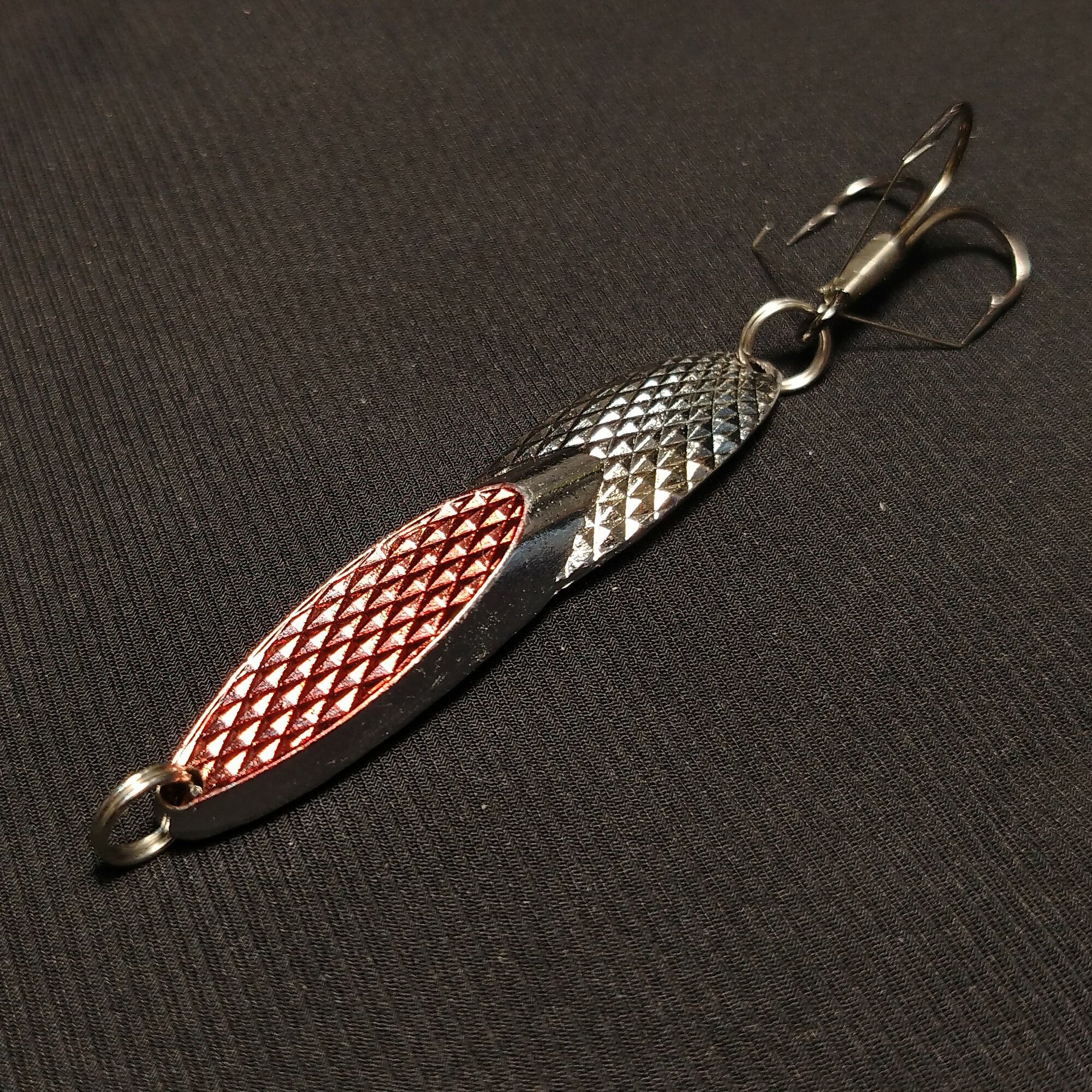 Блесна незацепляйка Playfishing Берш 70X20 70мм 20гр цвет 06