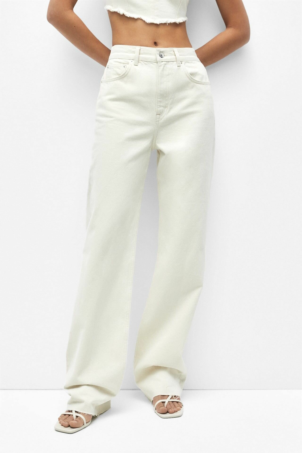 Джинсы клеш 