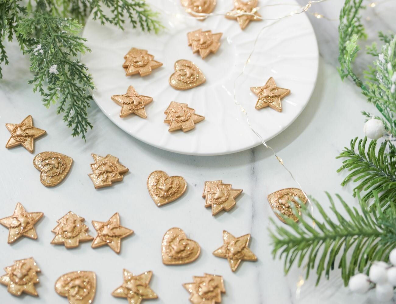 Набор для декорирования новогодняя романтика на липучках, полистоун, золотой, 24 шт, Breitner 22-0994