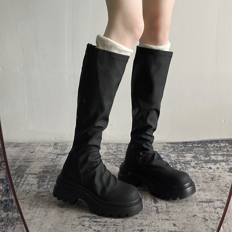 Длинные сапоги на толстой подошве для женщин, весна-осень 2025, новый стиль, не слишком высокие, до колена, рыцарские сапоги, утягивающие сапоги с ворсом, популярные узкие сапоги