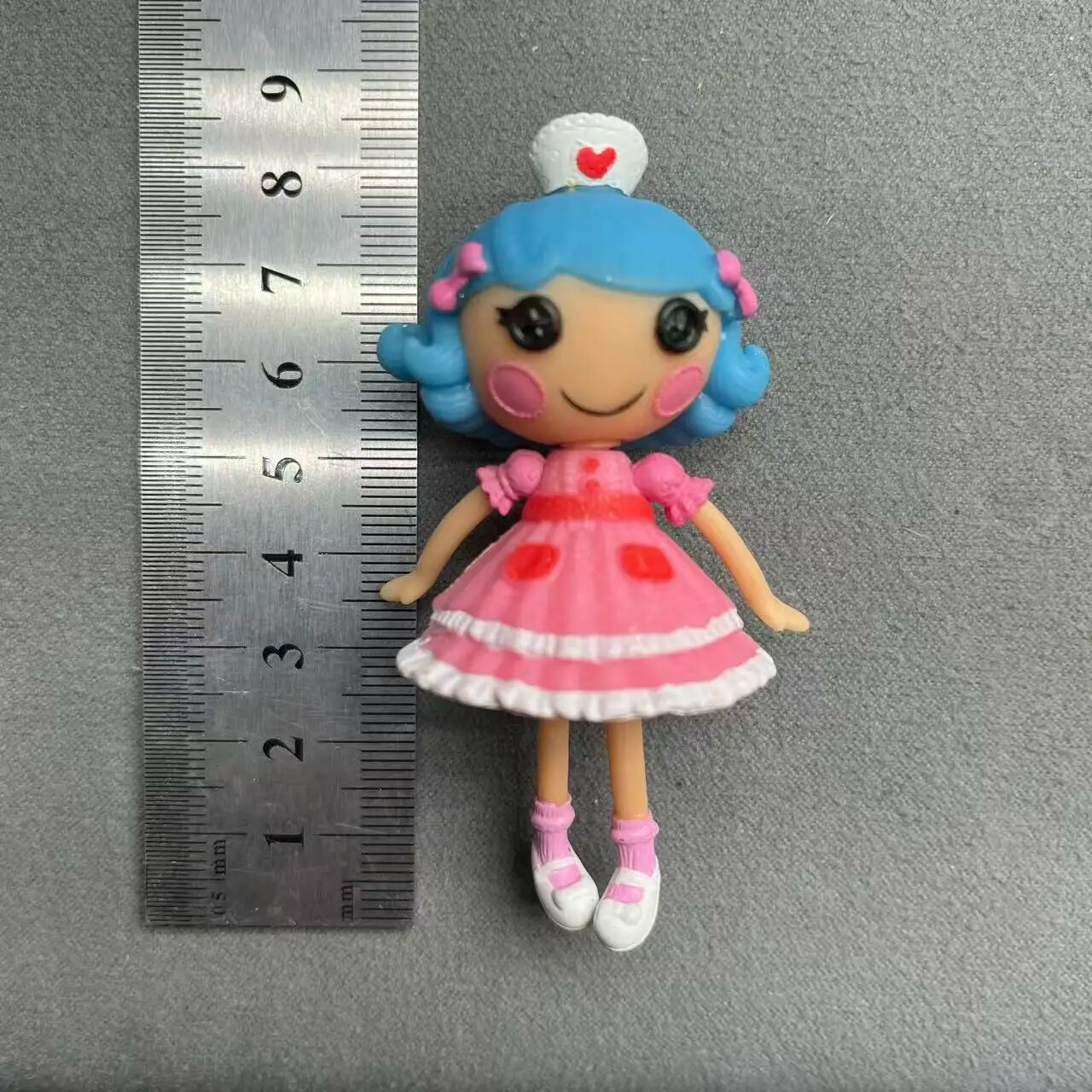 Lalaloopsy Little Sister, кукла-медсестра, розовый, A58