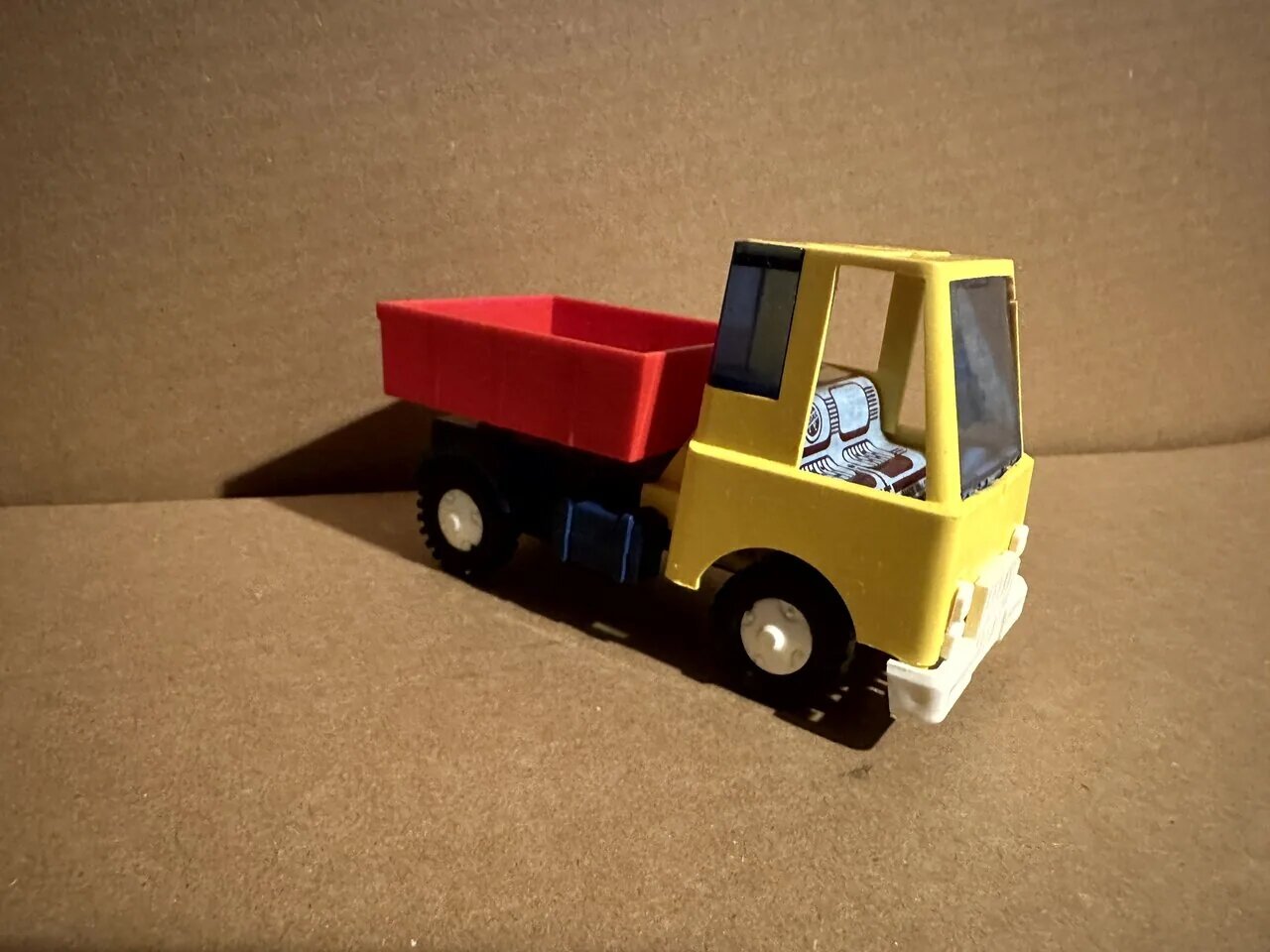 Игрушка Автомобиль Грузовик 80 годы винтаж
