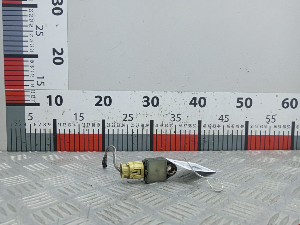 Датчик удара Jeep Patriot (MK) 04896065AA арт. 2133745