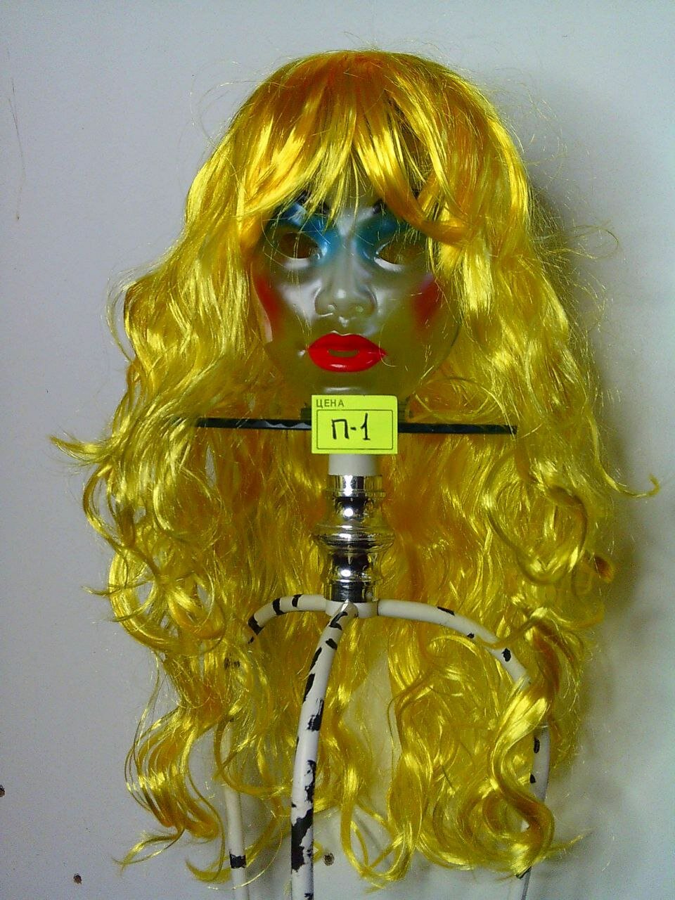 Парик карнавальный желтый п 1, 60 см