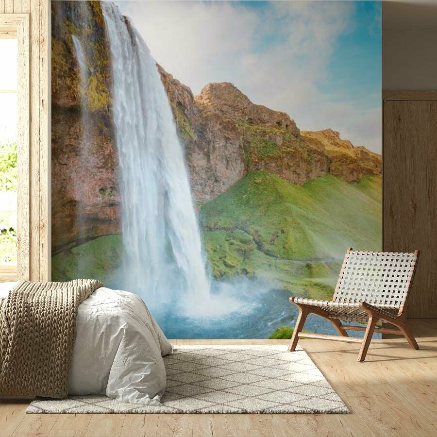 Фотообои Водопад Селйяландсфосс в солнечном свете Исландии 9-888-L 300 х 450 см (ВхШ) Бесшовные, флизелиновые, влагостойкие обои MasterFresok