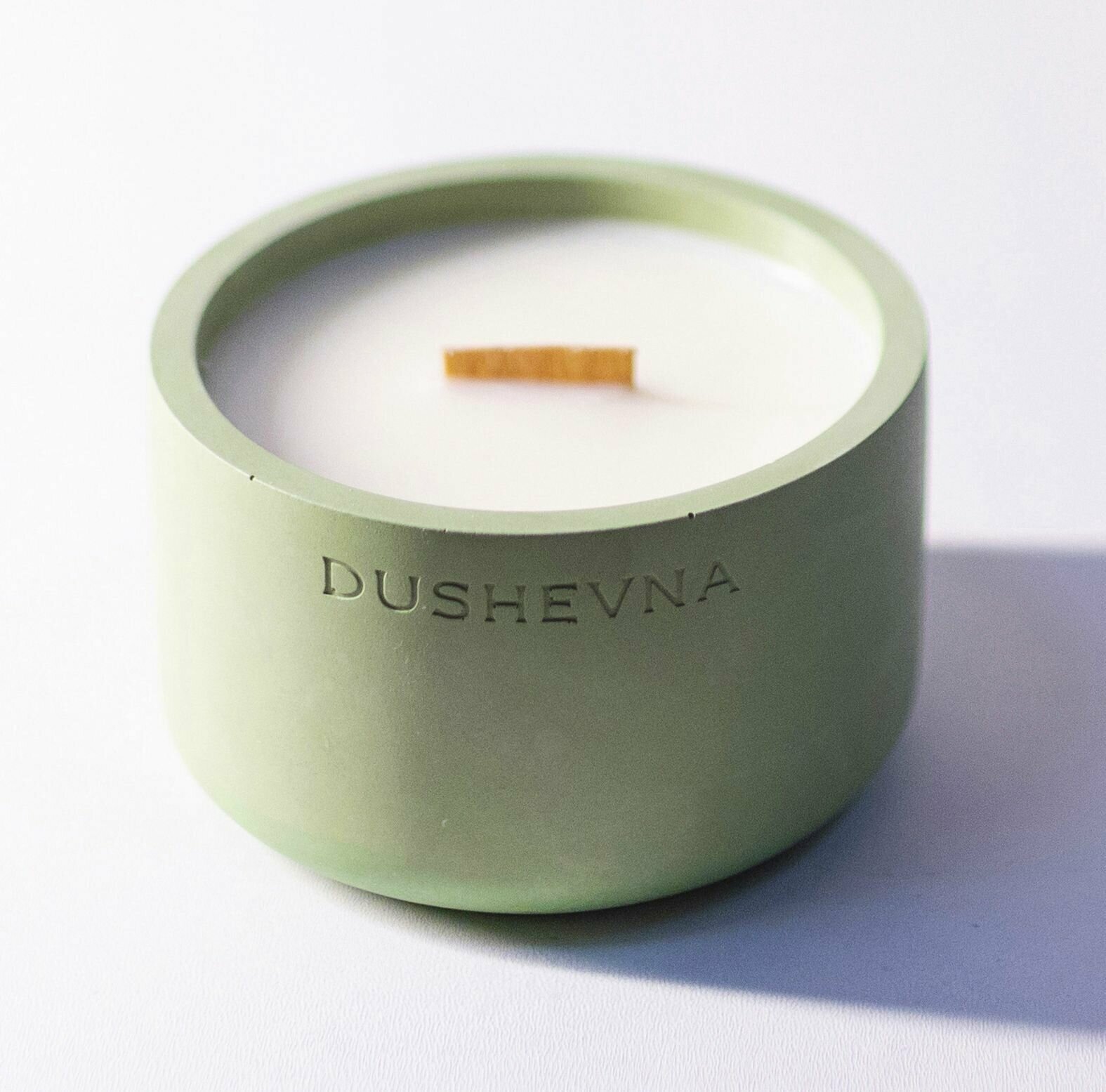 Свеча ароматическая DUSHEVNA "Удача", с ароматом тикового дерева, табачного листа и перца, 250мл, 1 шт.