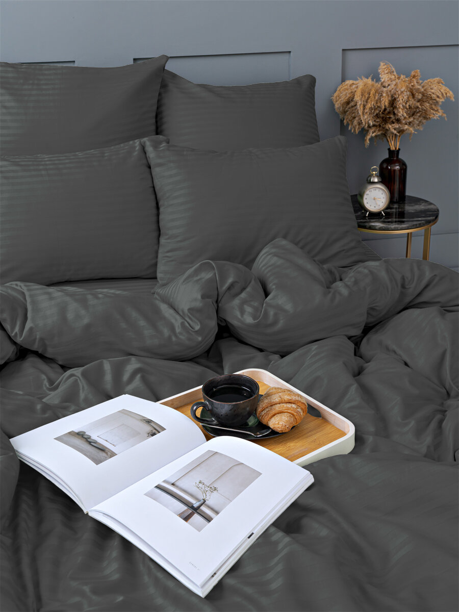 Постельное белье 2 спальное с евро простыней, наволочки 50х70, страйп полисатин