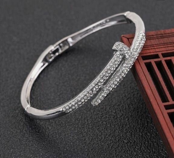 Браслет-манжета, кристалл