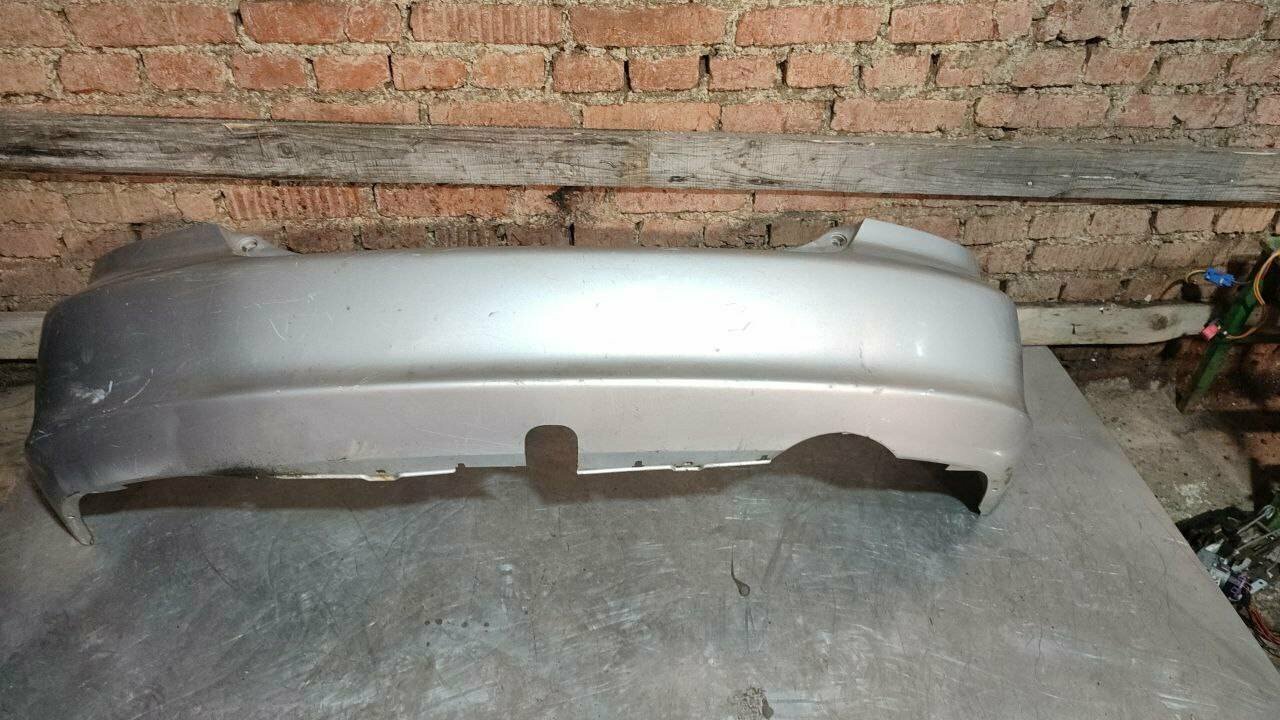 Бампер задний Honda Civic 7 2004
