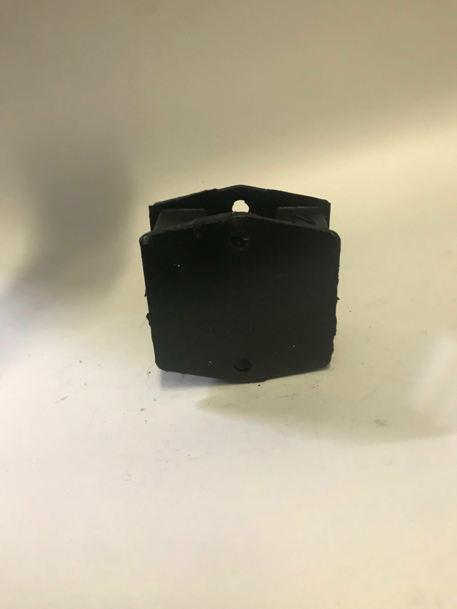 Подушка двигателя Москвич-2141, ИЖ-2126 - АЗЛК(Москвич) Полиэдр