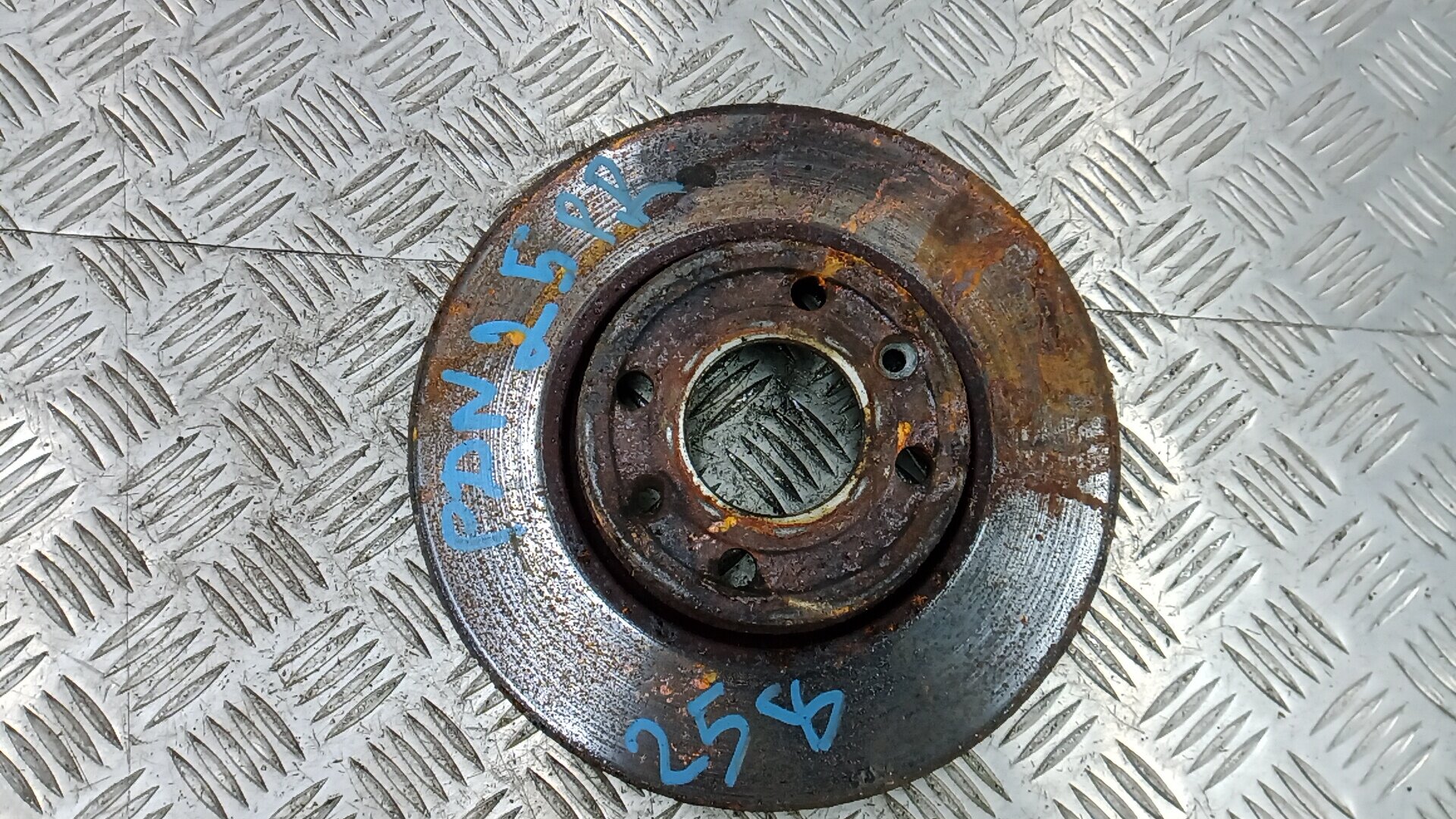 Диск тормозной передний NISSAN NOTE E11