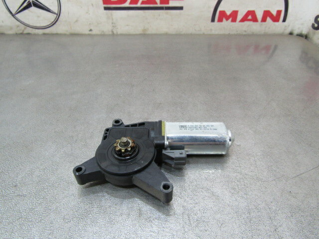 Моторчик стеклоподъемника справа Mercedes Actros, Axor