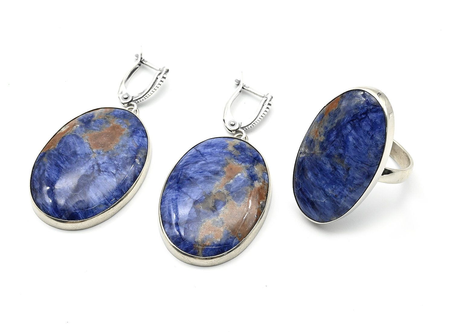 Комплект бижутерии: серьги, кольцо, содалит