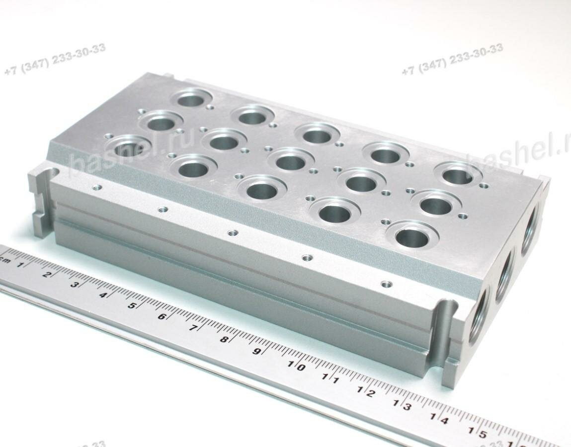 CNVL-318-05-RC01, Плита монтажная для распределителей серии 3, 1/8, 5-и местная, Camozzi