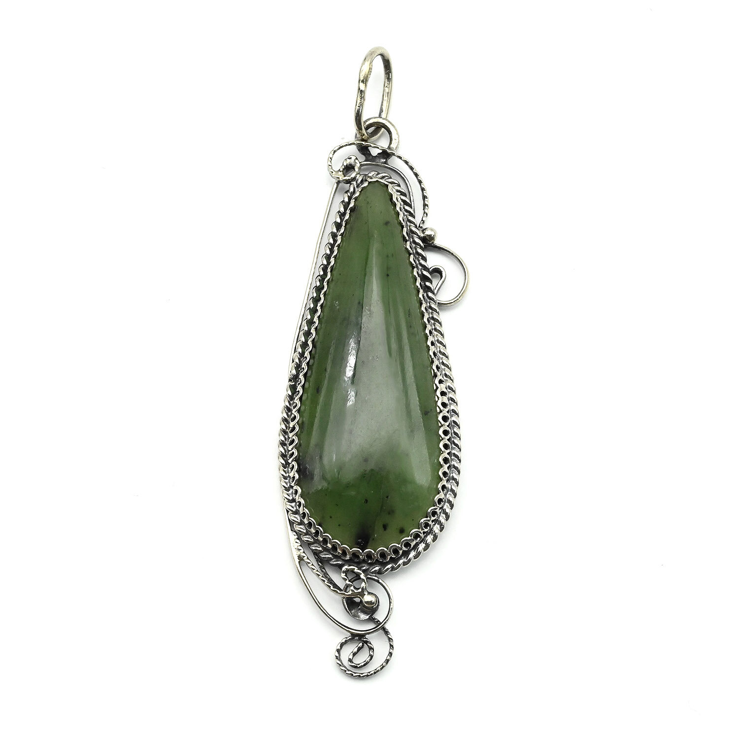 Подвеска, нефрит