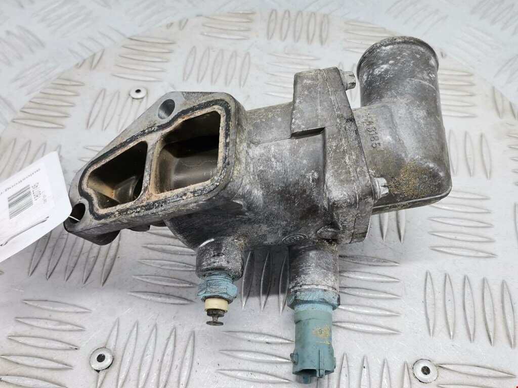 Корпус термостата Opel Tigra 1 1338073 арт. 1807745