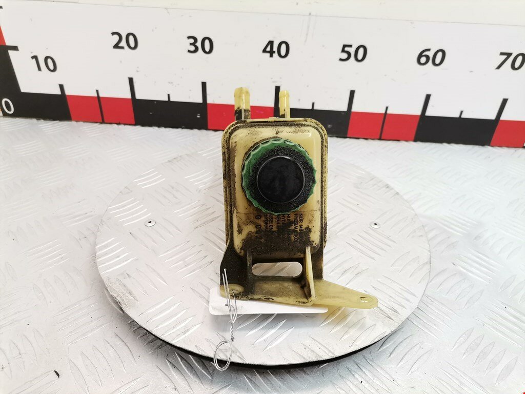 Бачок гидроусилителя Volkswagen Passat 5 8D0422371K арт. 1074672