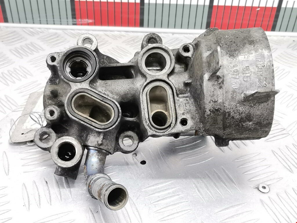 Корпус масляного фильтра Ford Kuga 1 1303477 арт. 1985627