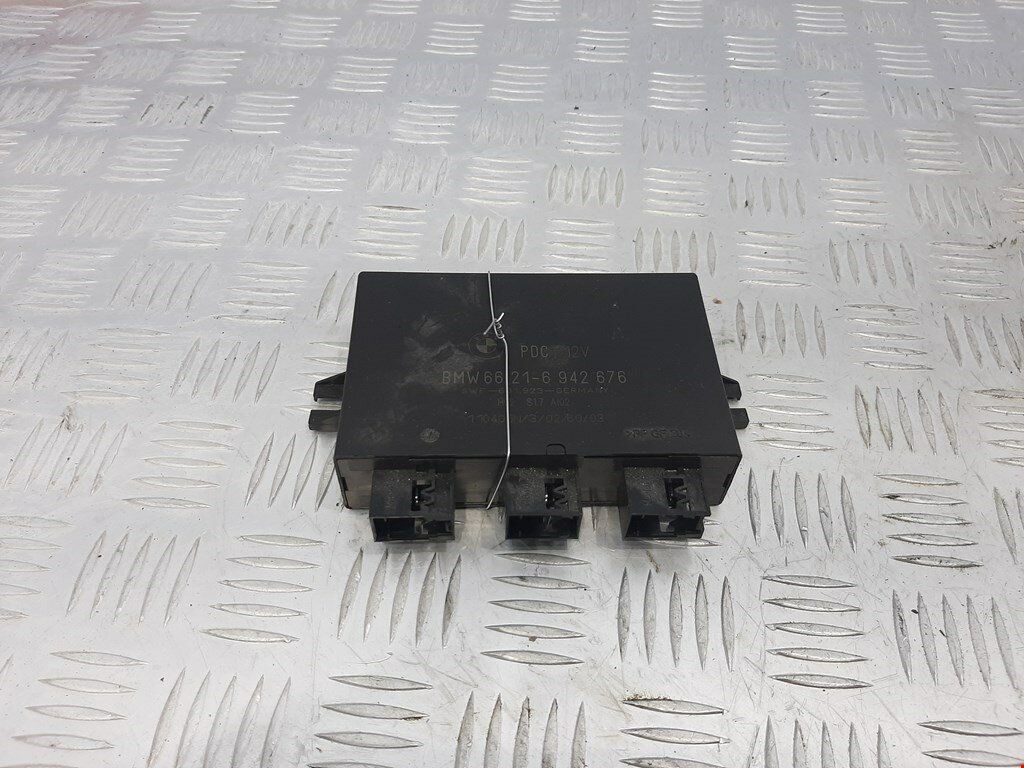 Блок управления парктрониками BMW X3 (E83) 66209129816 арт. 1101030