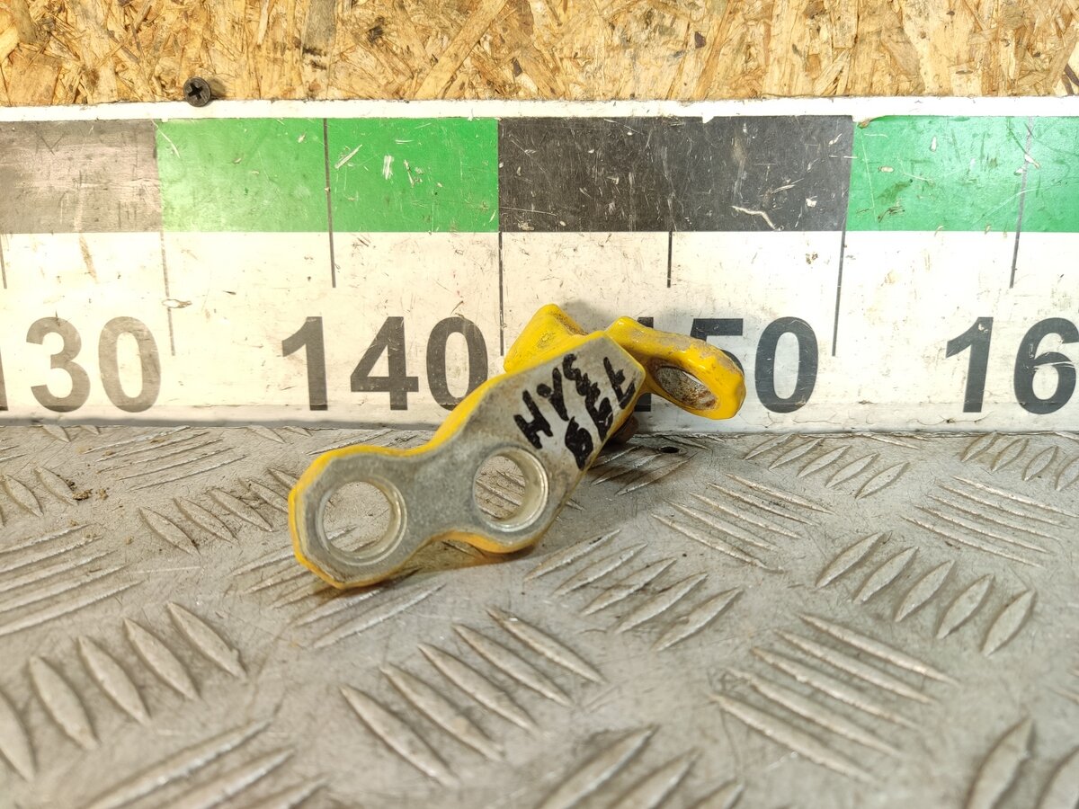 Петля двери задней левой нижняя FORD Focus 2005-2008 5012218