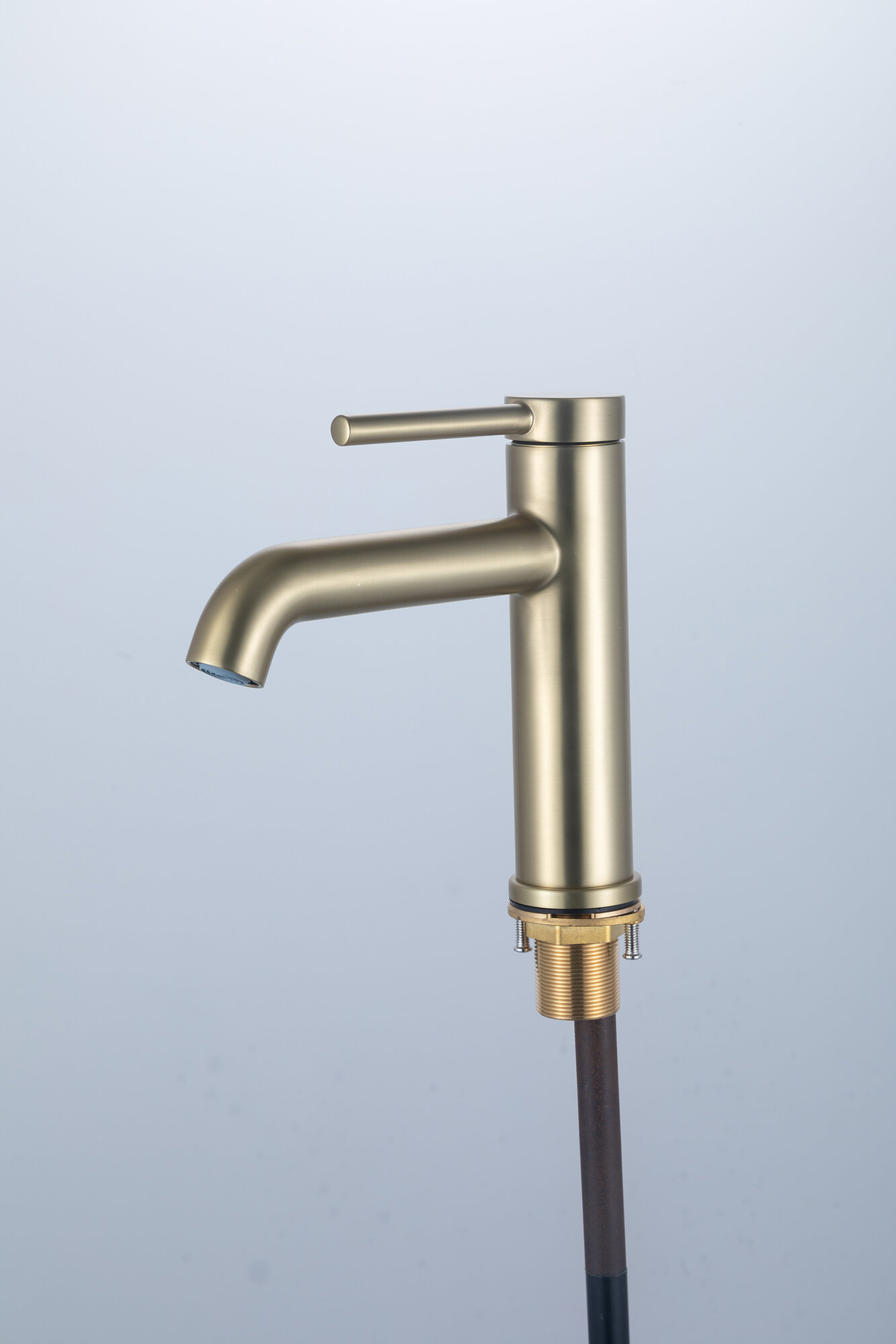 Смеситель для раковины(умывальника) Gappo G1006-3, золотой сатин