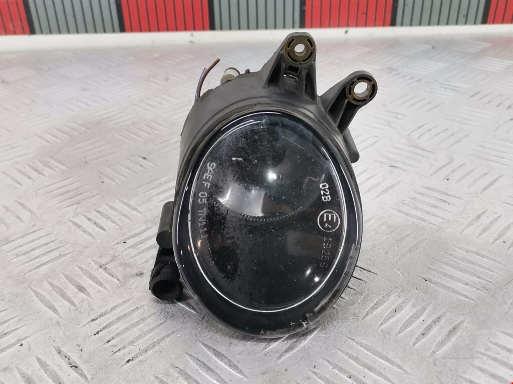 Фара противотуманная правая Audi A4 B6 8E0941700B арт. 1612866