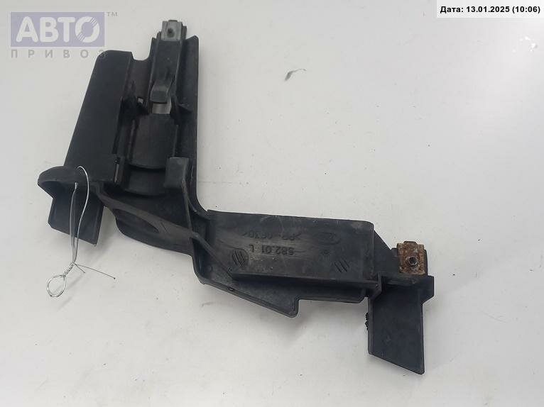 Крепление фары левой BMW 3 E46 (1998-2006)